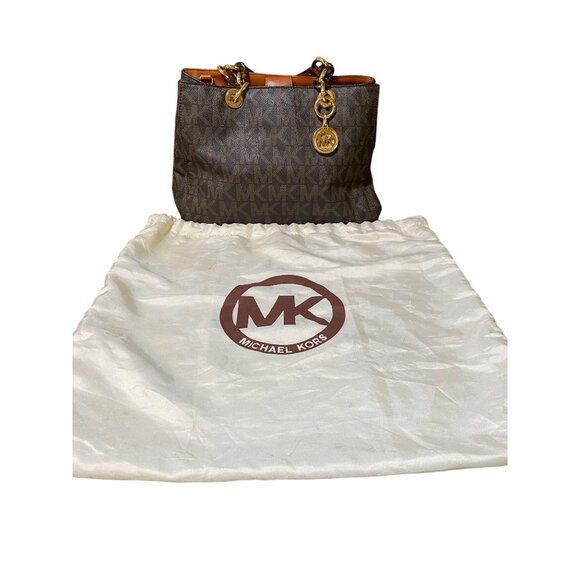 MICHAEL Michael Kors | Bags | Michael Kors Md Cynthia Mk Signature Logo ...